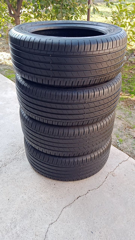 215 55 R17 Shina Good Year