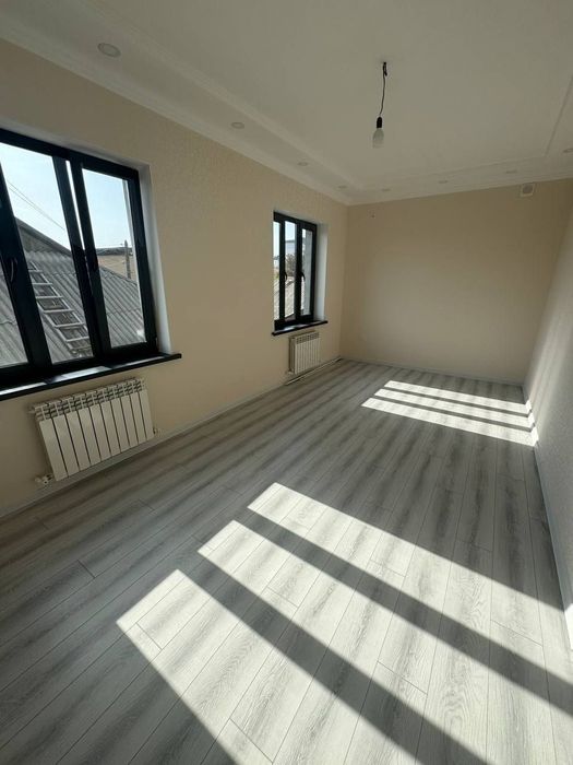 Продаётся дом, 5 комнат, 1.7 сотки земли, 2х этажный, евроремонт
