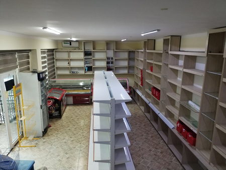 Magazin sotiladi