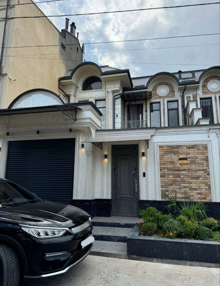 Продается 2х этажный дом, 5 комнат; ор-р: посольство США, 1.5 соток