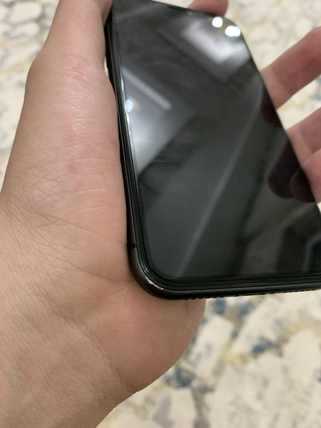 Iphone 11 84 yomkost karobka dokument
