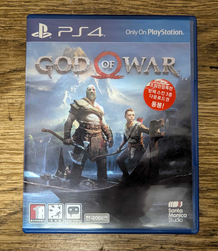 Диск God of War 2018 на PS4