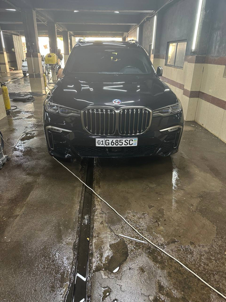 Продам BMW X7 M50 Full Option 2022/23