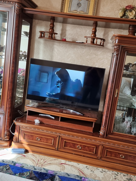 Телевизор LG UHD 50”