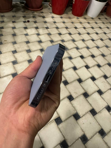 Srochno sotiladi iphone 13 pro max