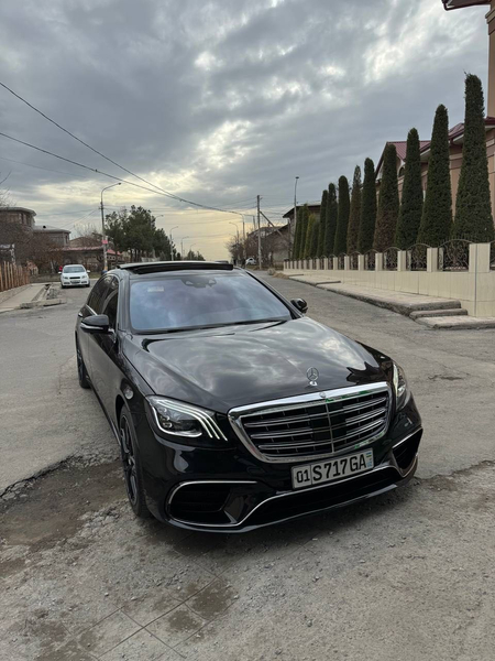 Mercedes benz w222 srochna sotiladi.