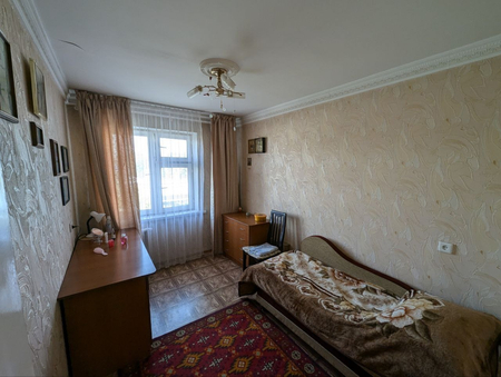 3-х ком. квартира. 3/4/5. Яккасарайский р-н, ул. Мукимий. Дом кирпич