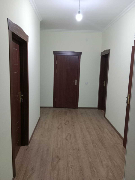 №3168 Срочно продаётся  3-х комнатная квартира