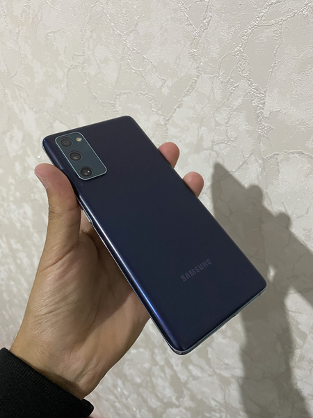 Samsung Galaxy Fe 6/128 gb sotiladi obmen ham gaplashamiz