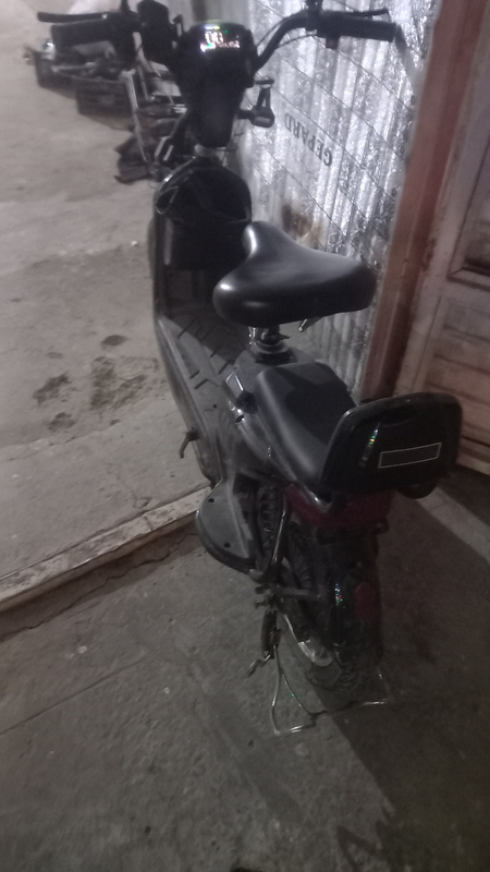 Elektro skuter sotiladi