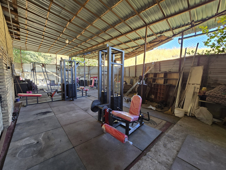 Trenajer har hil ishlabchikaris fitnes club va honadon uchu
