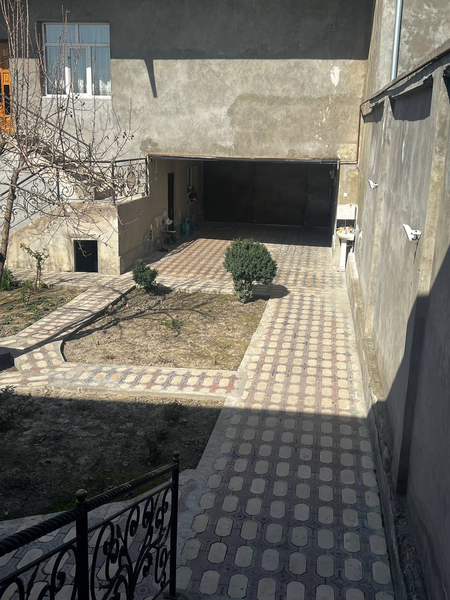 Продается дом срочно Бабур махалля