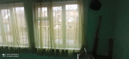 Уй сотилади, 2-хонали, шошилинг, кодастрлари, документлари бор ,