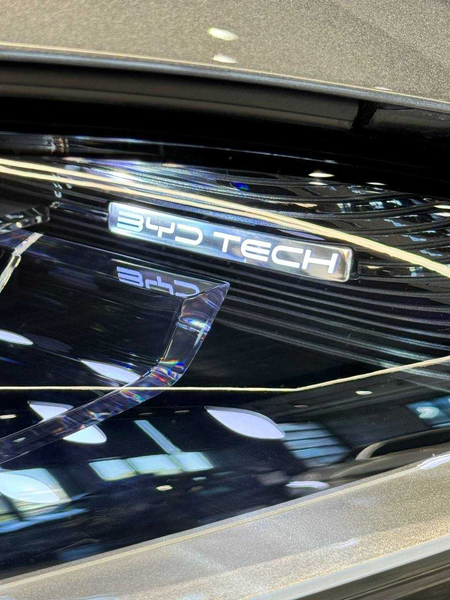 BYD Champion DM-I и EV. На кредит от 15% пер.взнос