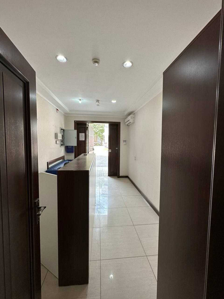 Сдается в аренду помещение 8 комнатная 352м²