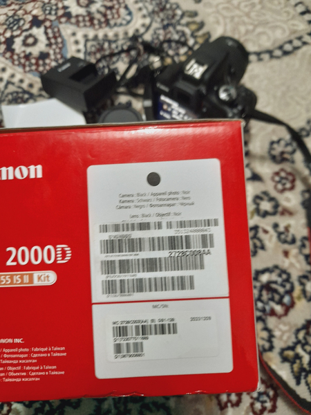 Камера Canon 2000D EOS совершенно новый продаётся