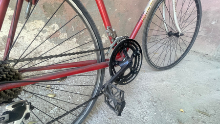velosiped Kalkhoff nemetskiy shasseyniy