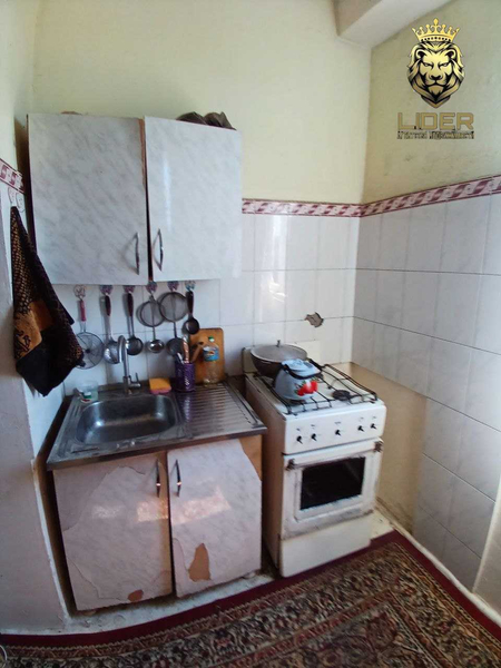Срочно Продается 2х Квартира на 3 этаже Ор-р: Шарк1 Кафе Барака