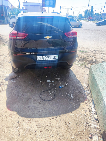 Tracker 2  2023 LTZ pozitsiya