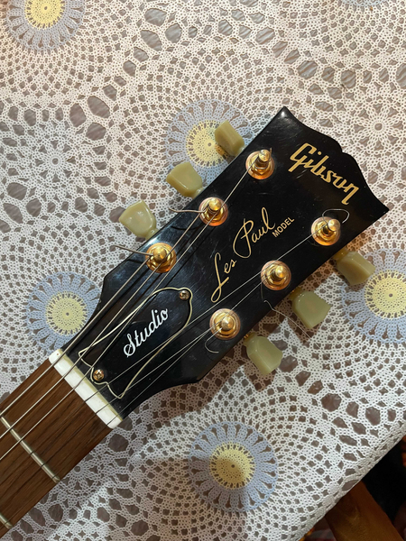 ПРОДАМ гитару : GIBSON LES POL \\\
