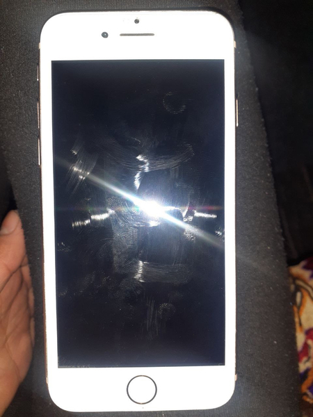 Iphone 8 gold iwlawi yaxwi emkost 95 atpecatkai. wlidi 8 plus bosa