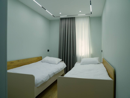 Срочно продается 3х ком. квартира на Ш.Руставели,ор-р: маг.Океан,70м2