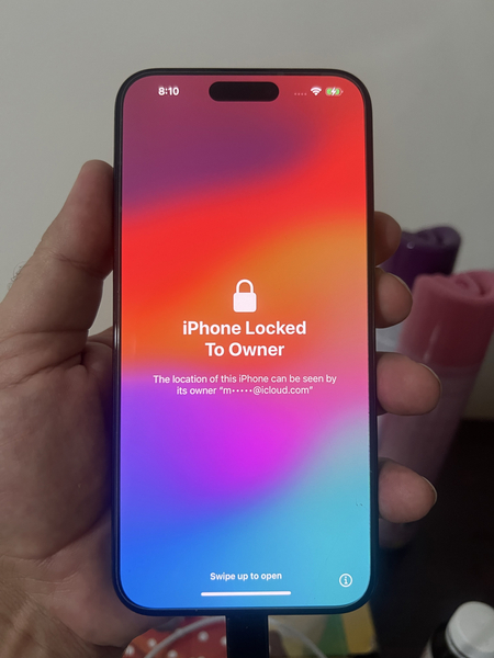 iPhone 15 pro max 256GB, Blue Titanium. iCloud