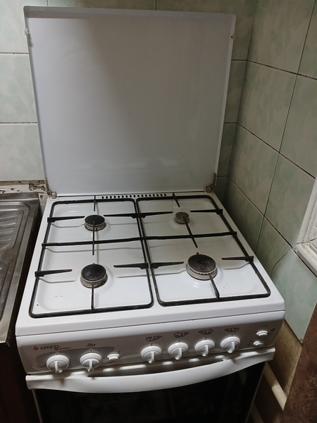 Газ плита продаётся