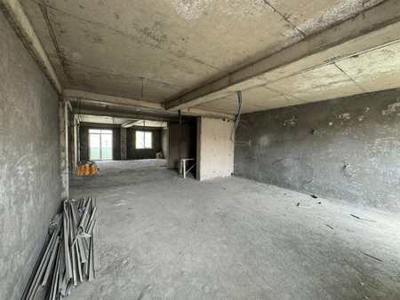 Green Park Продается 3 комнатная коробка ул.Махтумкули