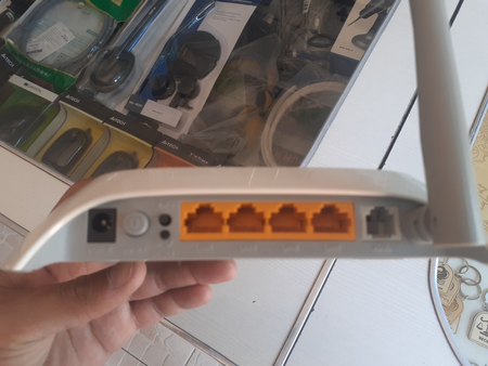 Wi-Fi Router Tp-Link ADSL2