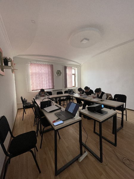 O'quv markaz xonalari arendaga beriladi
markazimiz xonalari ijaraga