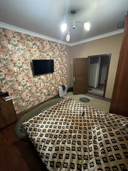 Юнусабад 5 квартал. Продается квартира 2/1/5
