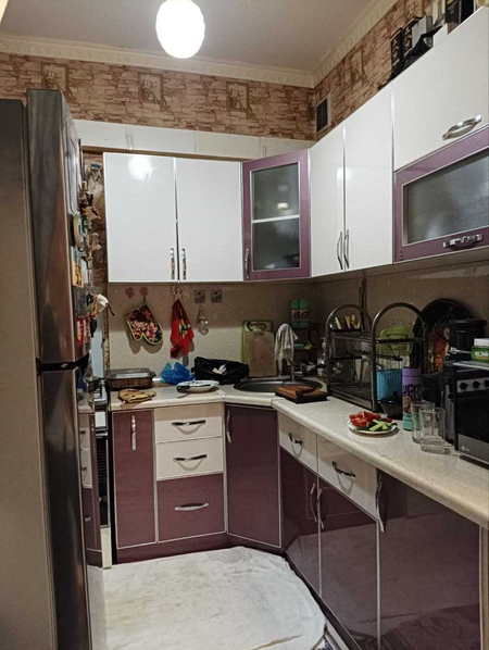 Продается 3х ком. на 2этаж улучшенная Юнусабад 11 кв.(м999)