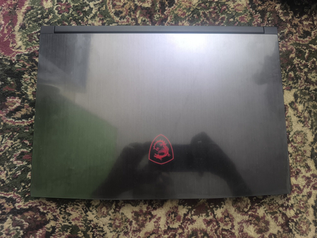 Notebook MSI sotiladi