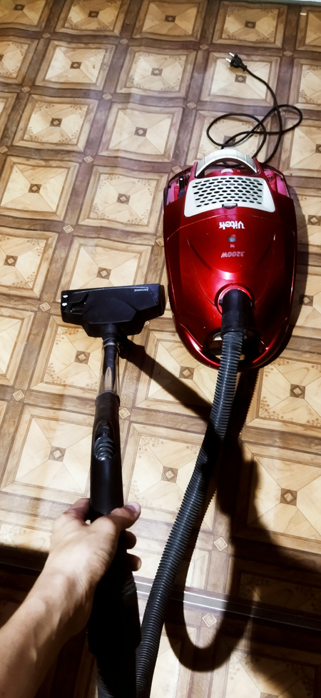 Пылесос vitek б,у