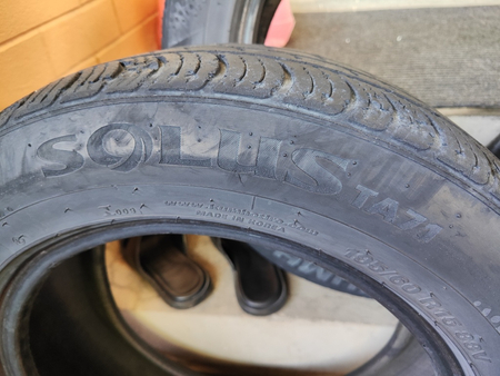 Kumho Solus baloni