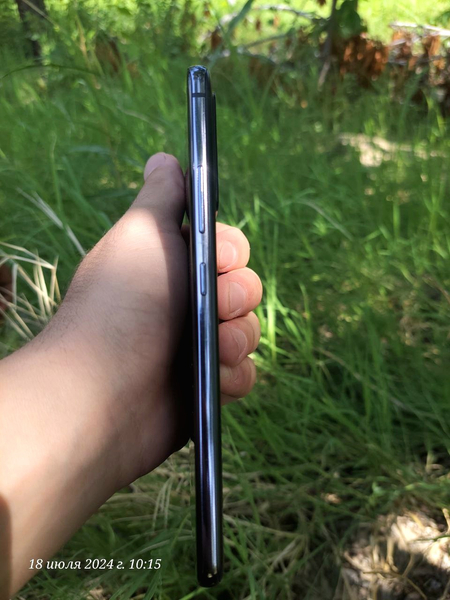 Samsung A82 black