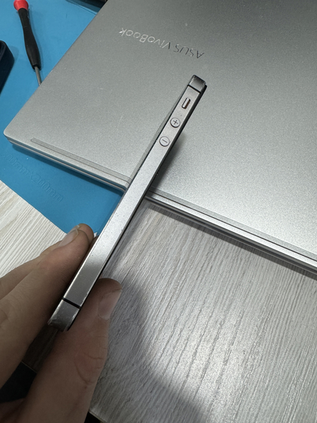 Iphone 5s на запчасти