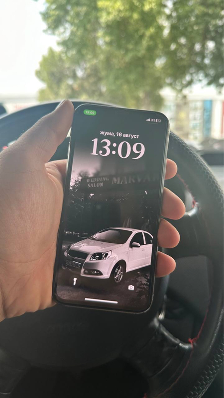 Iphone xs 64 gb face ishlidi