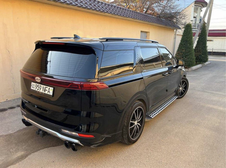 KIA CARNIVAL заказ Минивена для комфортных поездок в горы