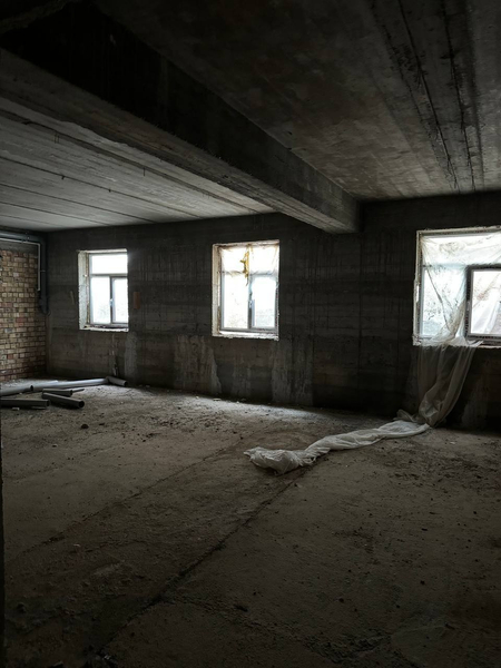 Срочно продается 5-ти ком., дуплекс кв 5/1/4 162м2