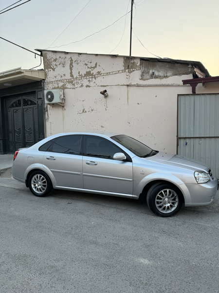 Срочно!!! Продается Chevrolet Lacetti 2013