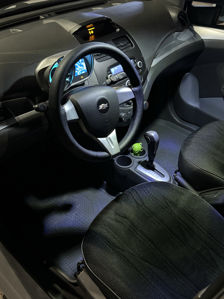 Спарк 3позиция, солнцезащита кругом, magicar906, автоматкоробка.