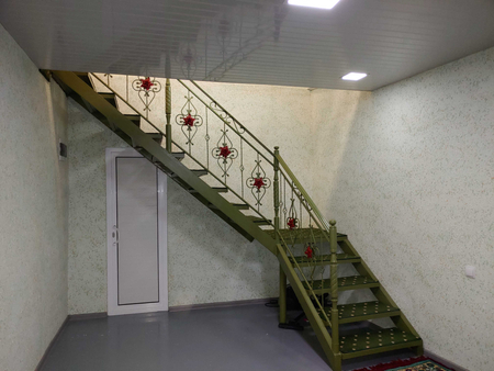 Прадаю дачу Бостанлыкском районе Кушкурган вдоль реки Чирчик