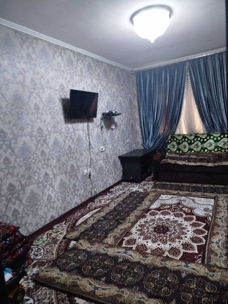 Продается 3 ком.3 этаж 7 этажка новостройка.Сергели 5.