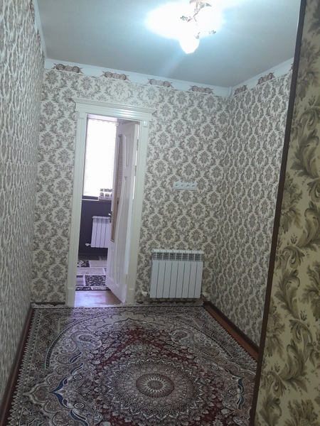 Сдается 2х перв 3х квартира орн Регистан на долгий срок без агенства