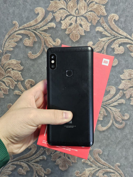 REDMI note 5 32 GB ideal srochna sotladi
