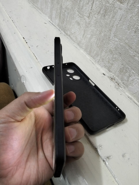 POCO f5 5G 12/256 ideal