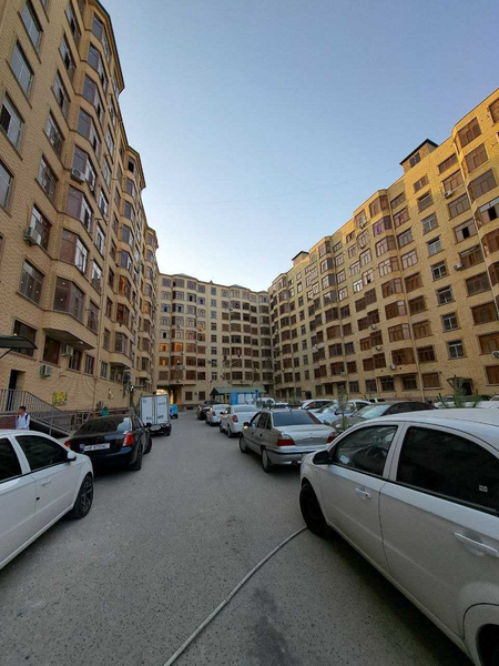 2х комнатная квартира на 4 этаже 52кв/м, в Самарканде