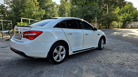 Cruze 6 poz...full 1.8 Идеал